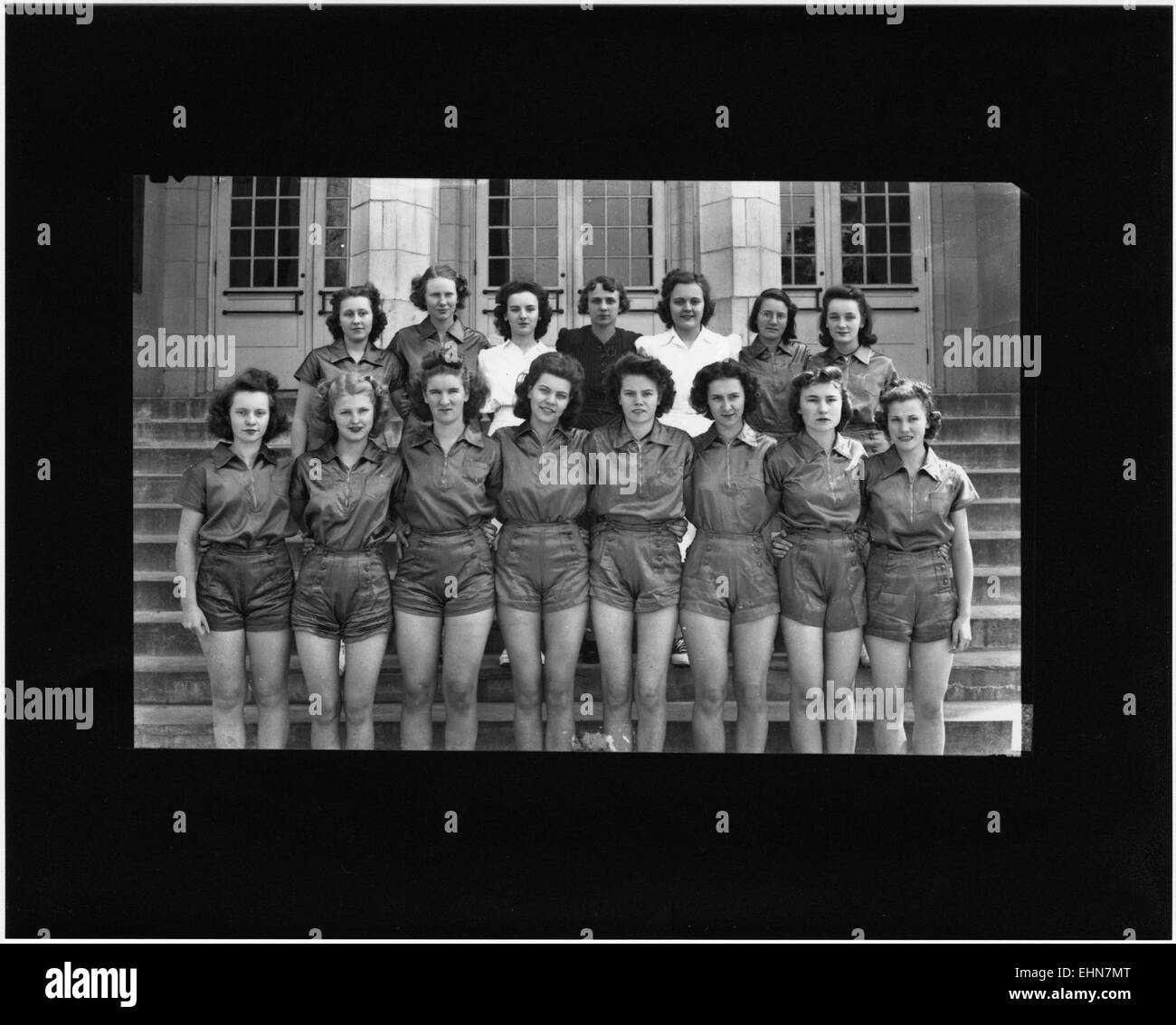 Basketball players and coach Black and White Stock Photos & Images - Alamy