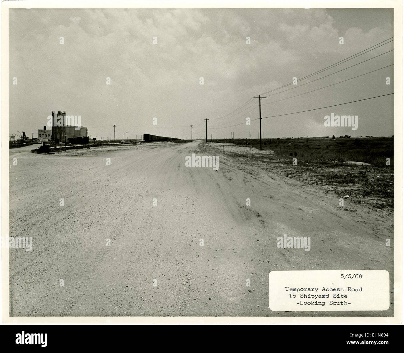 Temporary Access Road To Shipyard Site - Looking South Stock Photo - Alamy
