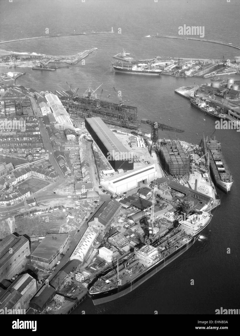 Sunderland shipyard hi-res stock photography and images - Alamy