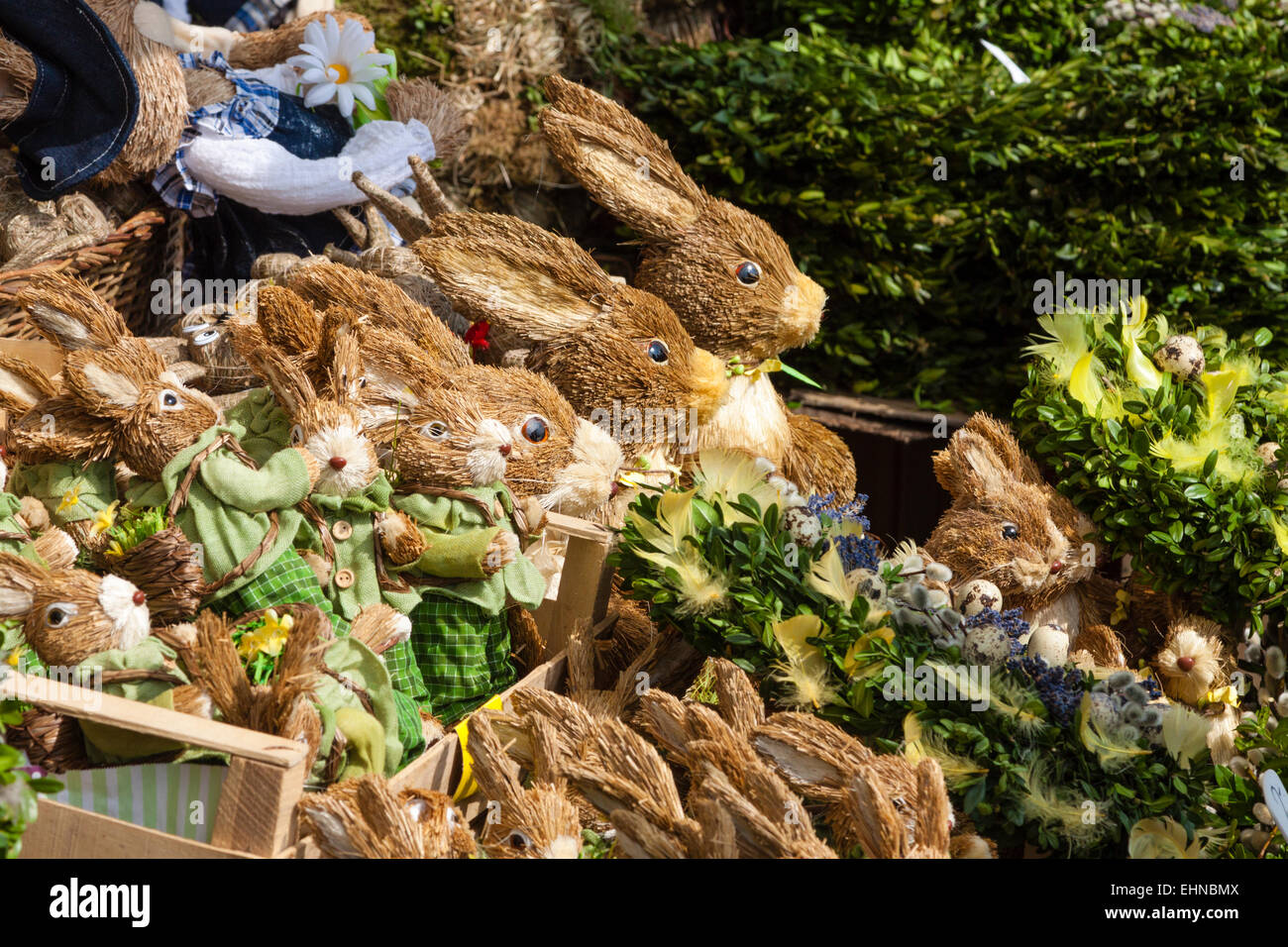 Produce eggs hi-res stock photography and images - Alamy