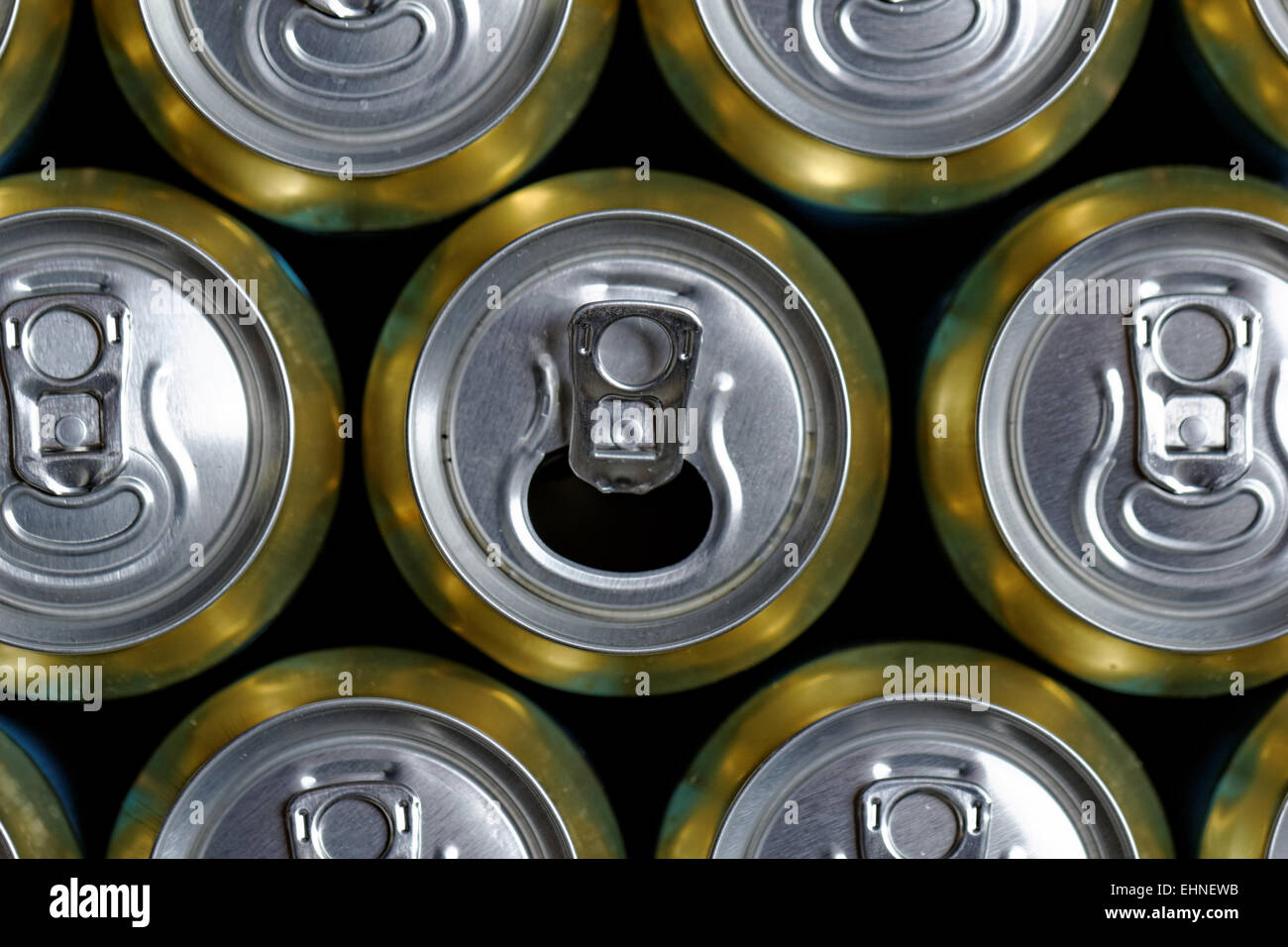 Row cans soda top hi-res stock photography and images - Alamy
