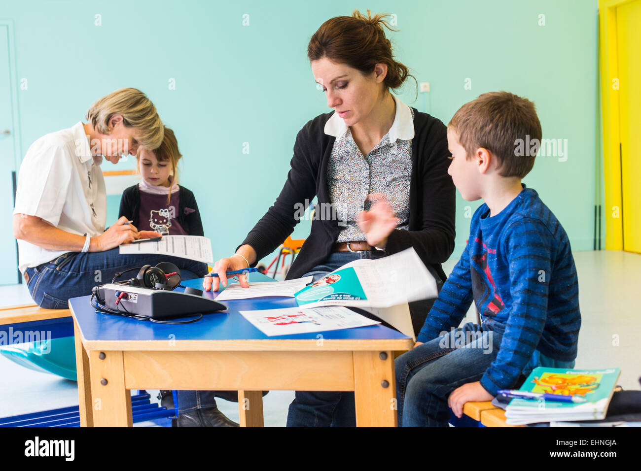 Medical check up performed pediatric nurse hi-res stock photography and ...