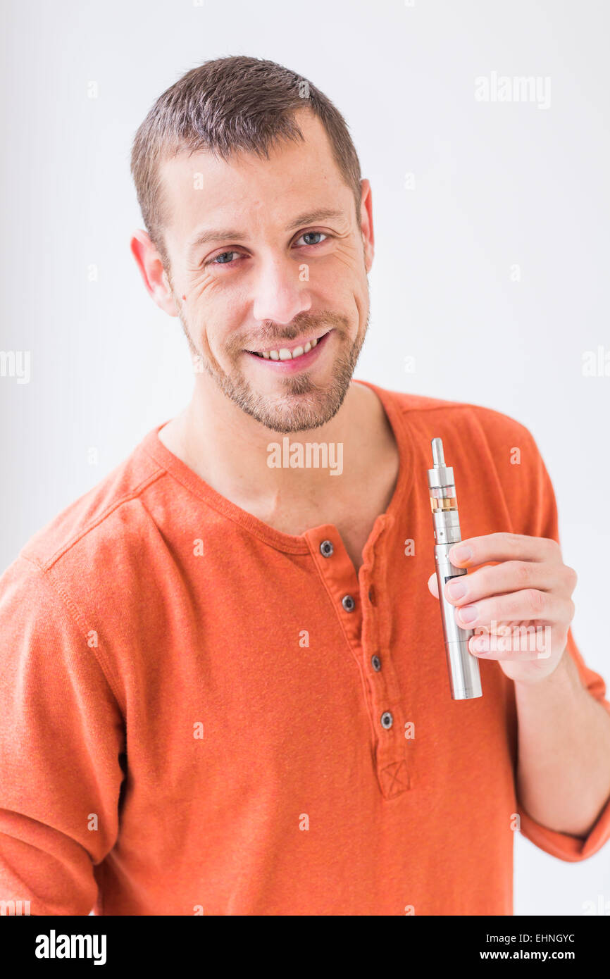 Vaping old man hi-res stock photography and images - Alamy