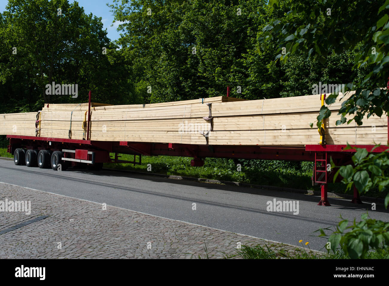 Heavy transport hi-res stock photography and images - Alamy