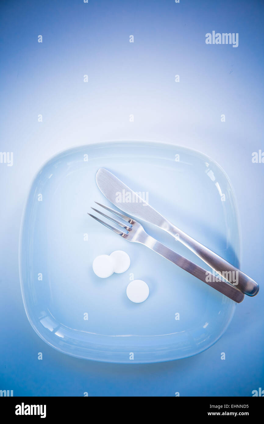 Pill plate hi-res stock photography and images - Alamy