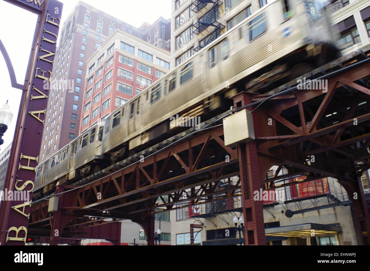 Chicago elevated railway hi-res stock photography and images - Alamy