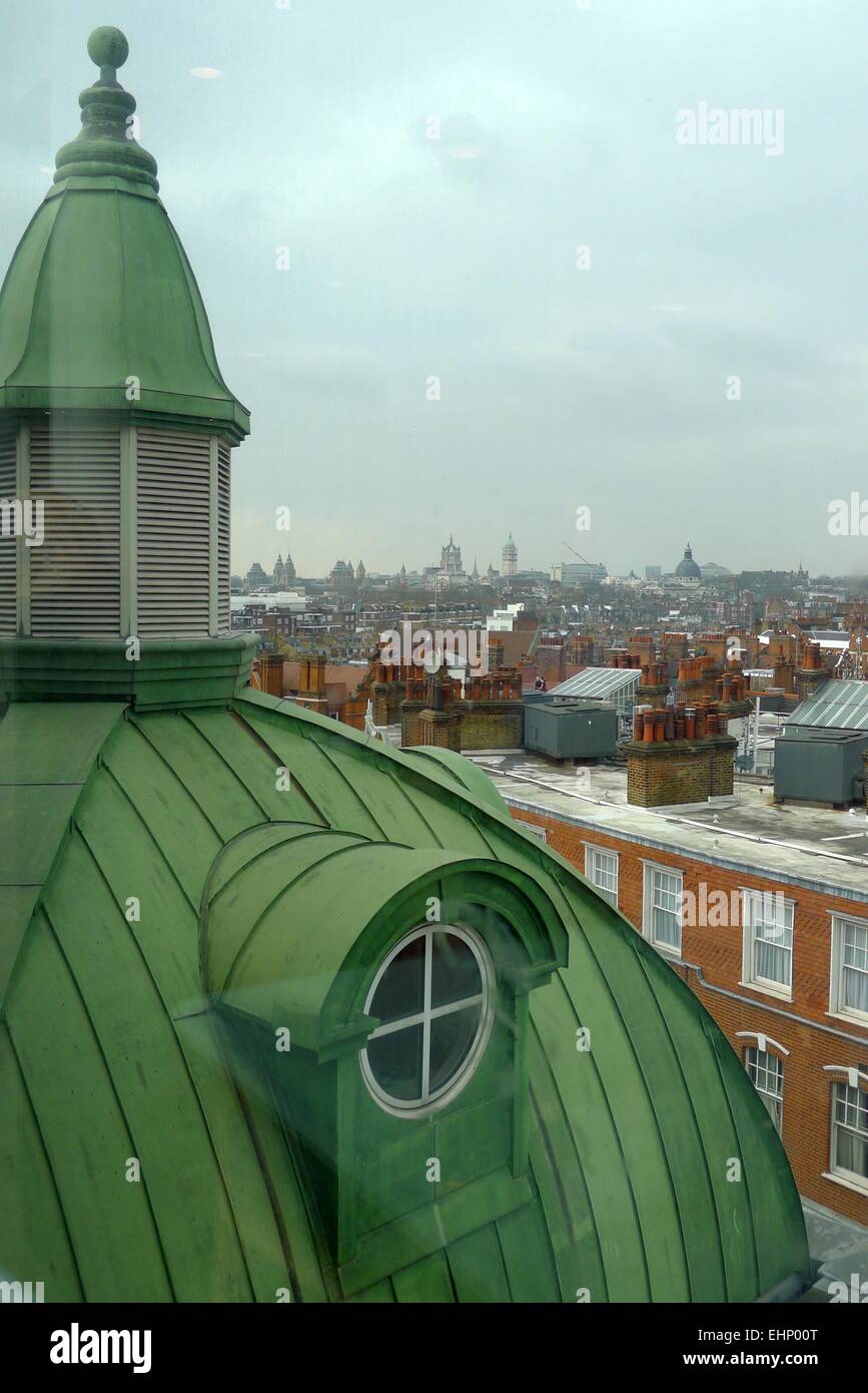 Peter Jones John Lewis High Resolution Stock Photography and Images - Alamy