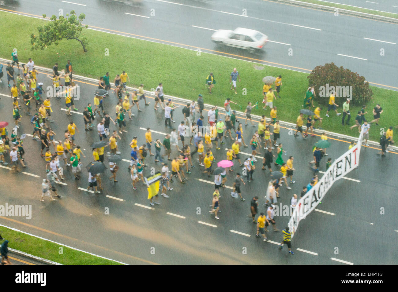 Rainy protests hi-res stock photography and images - Alamy