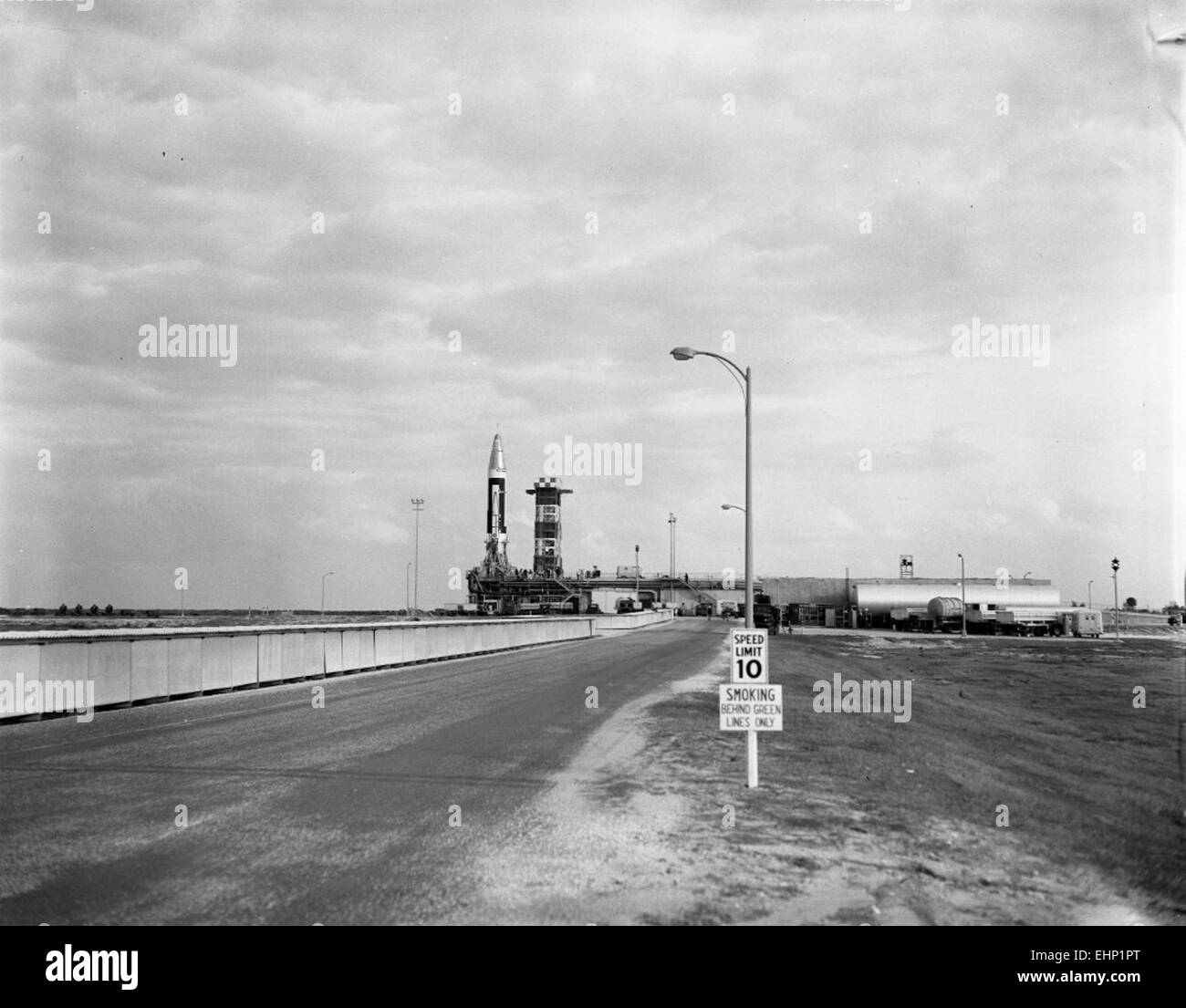 Static test Black and White Stock Photos & Images - Alamy