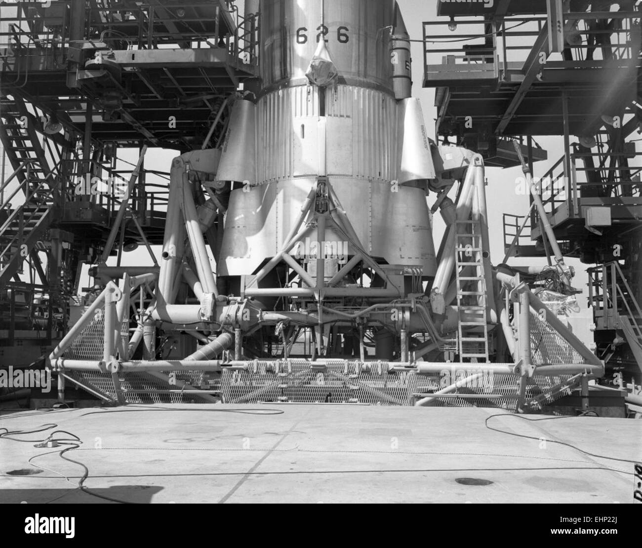 Atlas 626 on pad--Tower Away box; D10; envelope UNCLASSIFIEDUS AIR ...