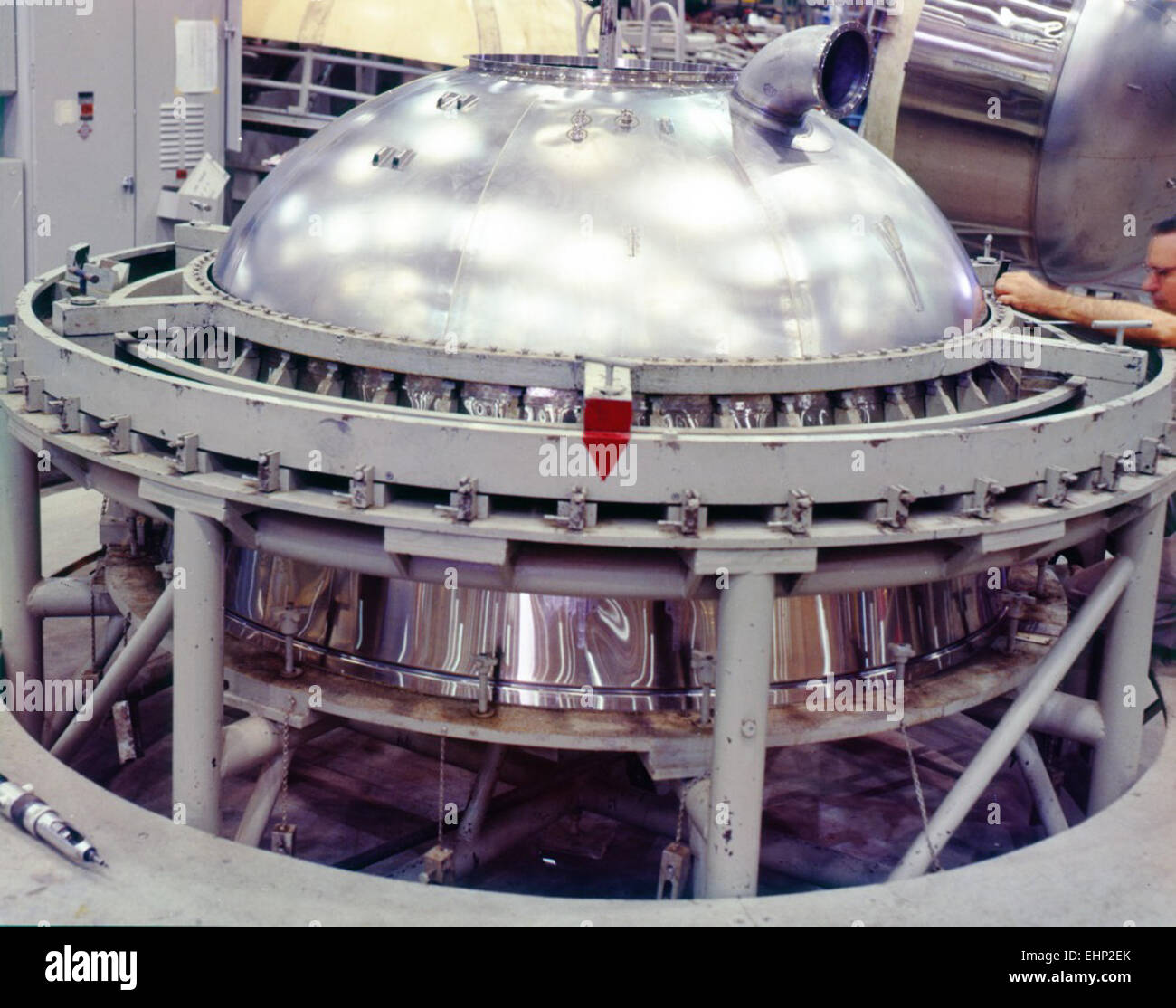 Military vehicles assembly hi-res stock photography and images - Alamy