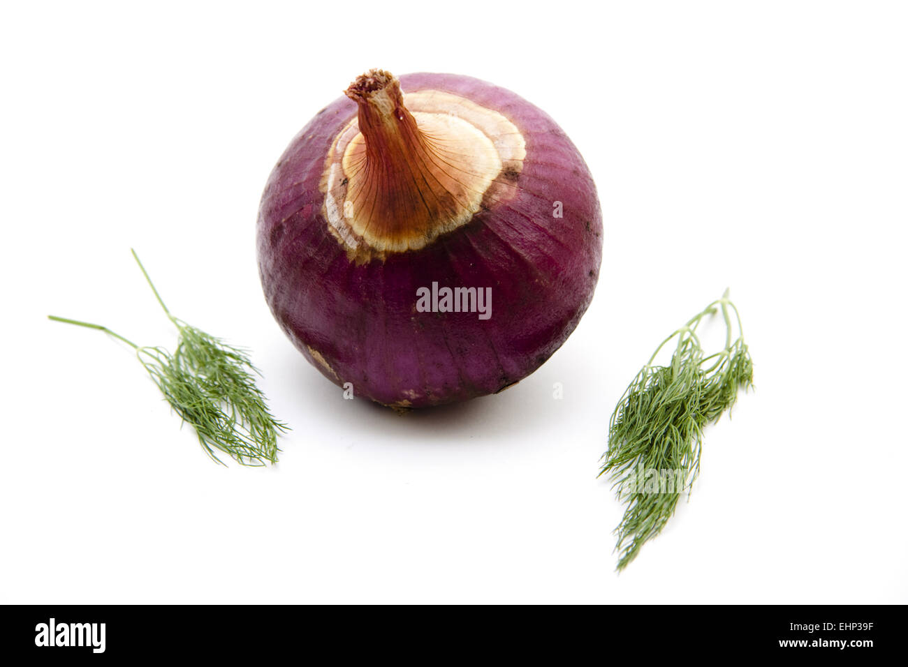 Red onion raw with dill Stock Photo - Alamy