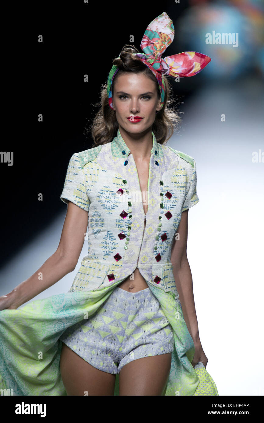 Alessandra Ambrosio 1999