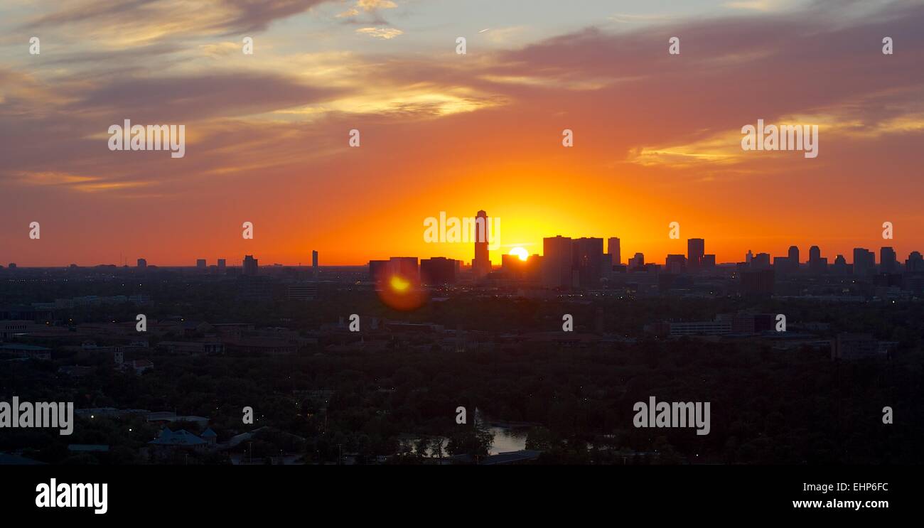 Houston galleria skyline hi-res stock photography and images - Alamy