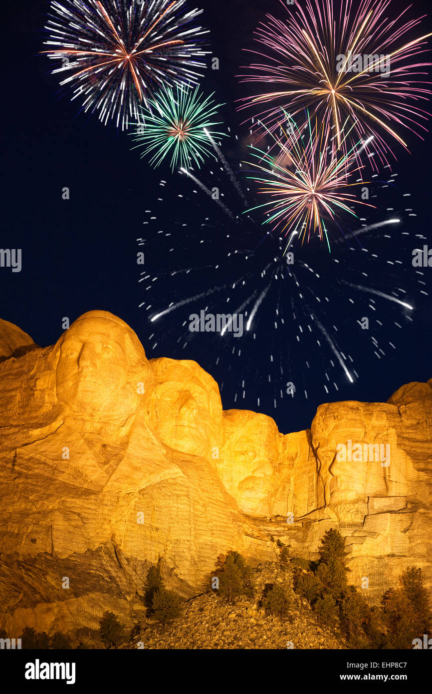 MOUNT RUSHMORE NATIONAL MONUMENT (©GUTZON & LINCOLN BORGLUM 1941) BLACK ...
