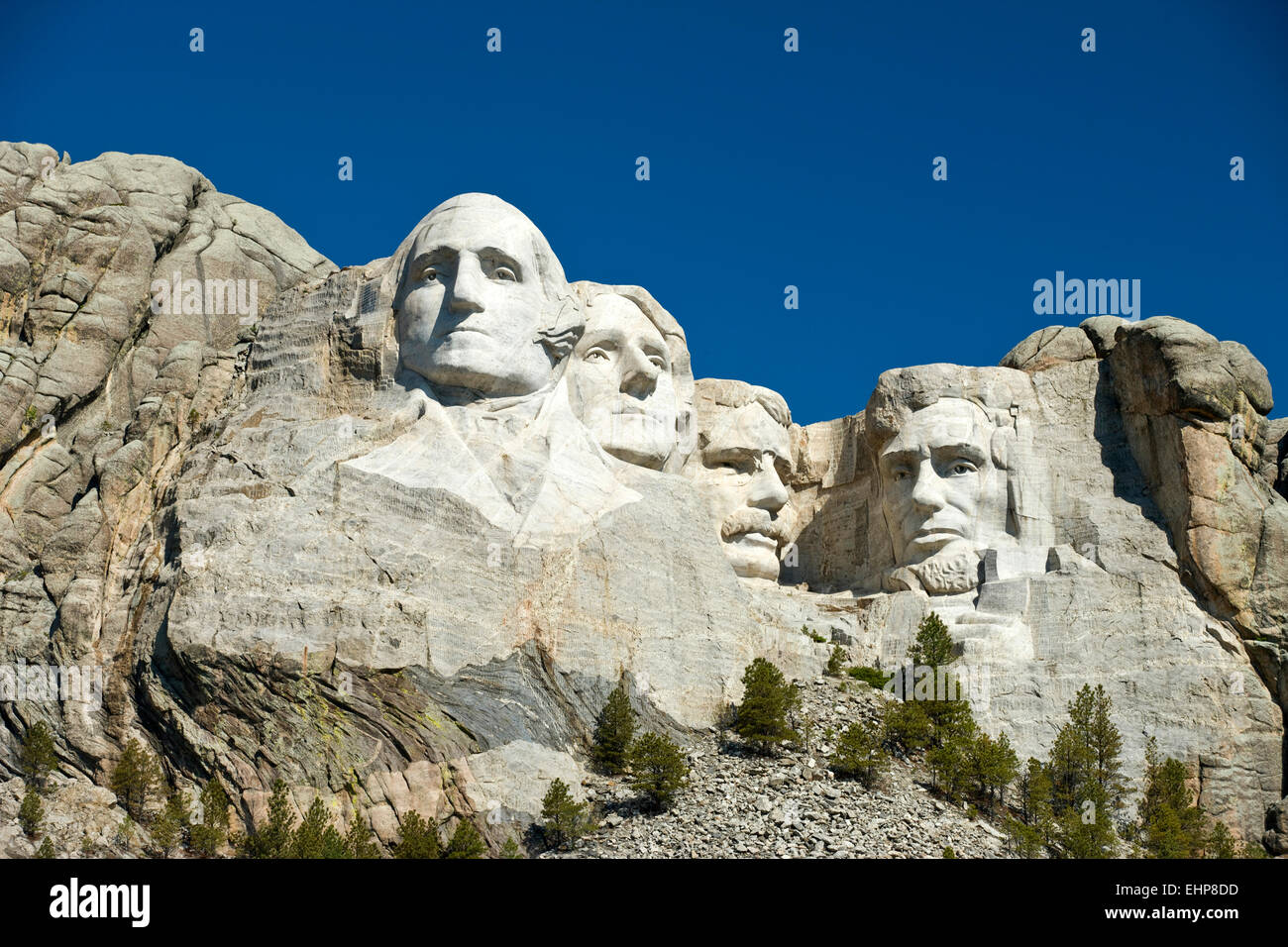 MOUNT RUSHMORE NATIONAL MONUMENT (©GUTZON & LINCOLN BORGLUM 1941) BLACK ...