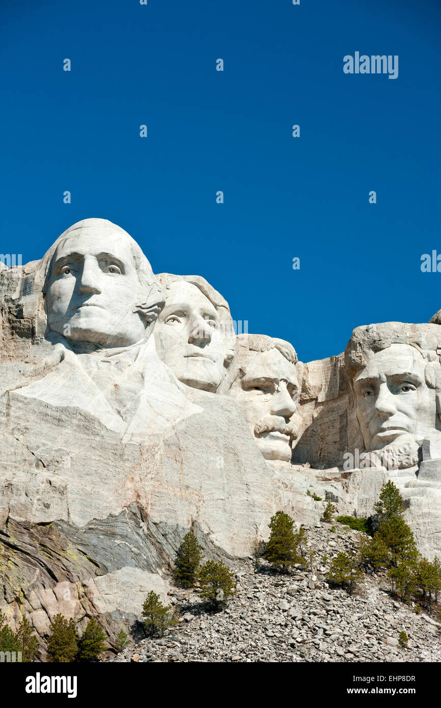 MOUNT RUSHMORE NATIONAL MONUMENT (©GUTZON & LINCOLN BORGLUM 1941) BLACK ...