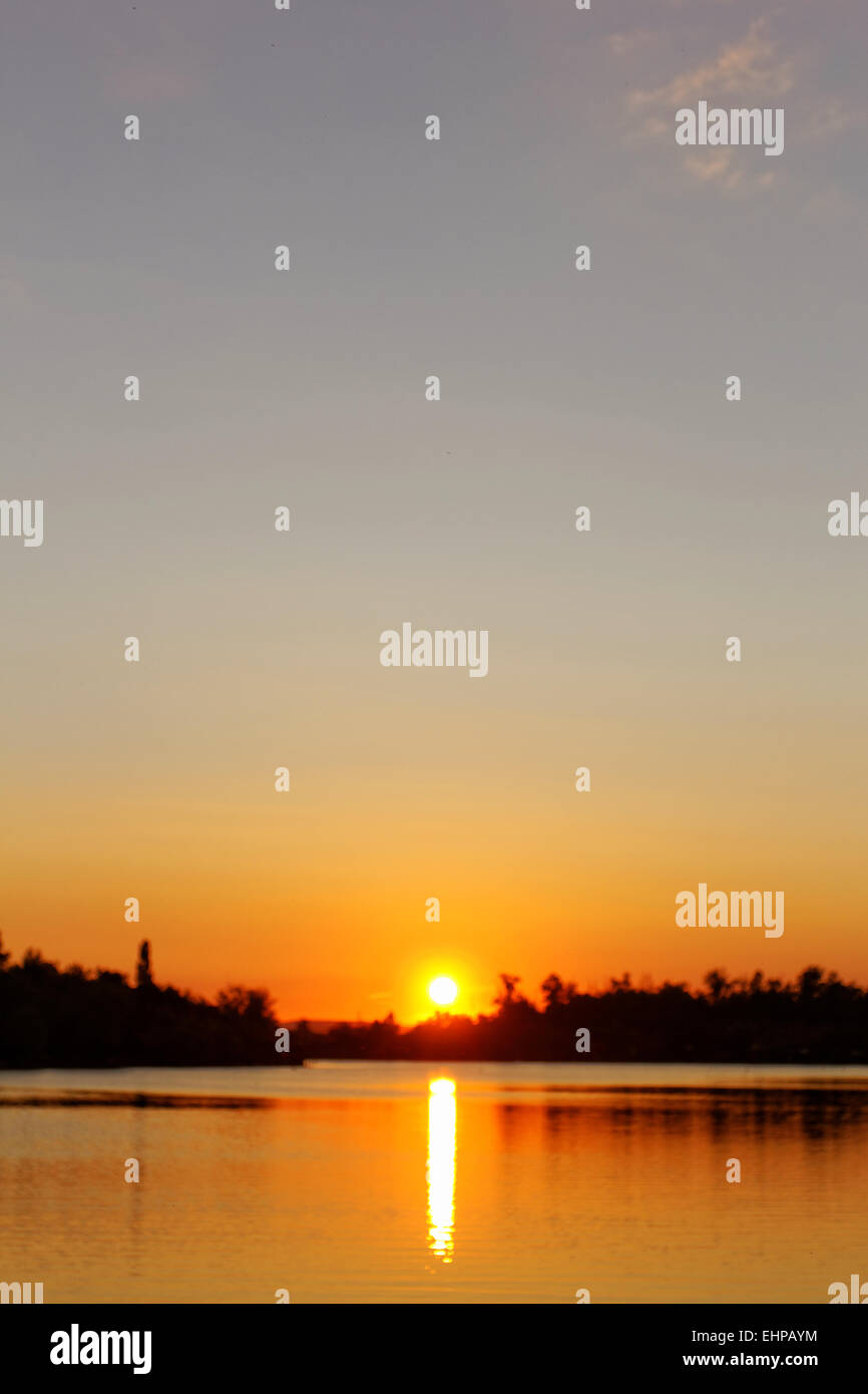 Colorful sunset hi-res stock photography and images - Alamy