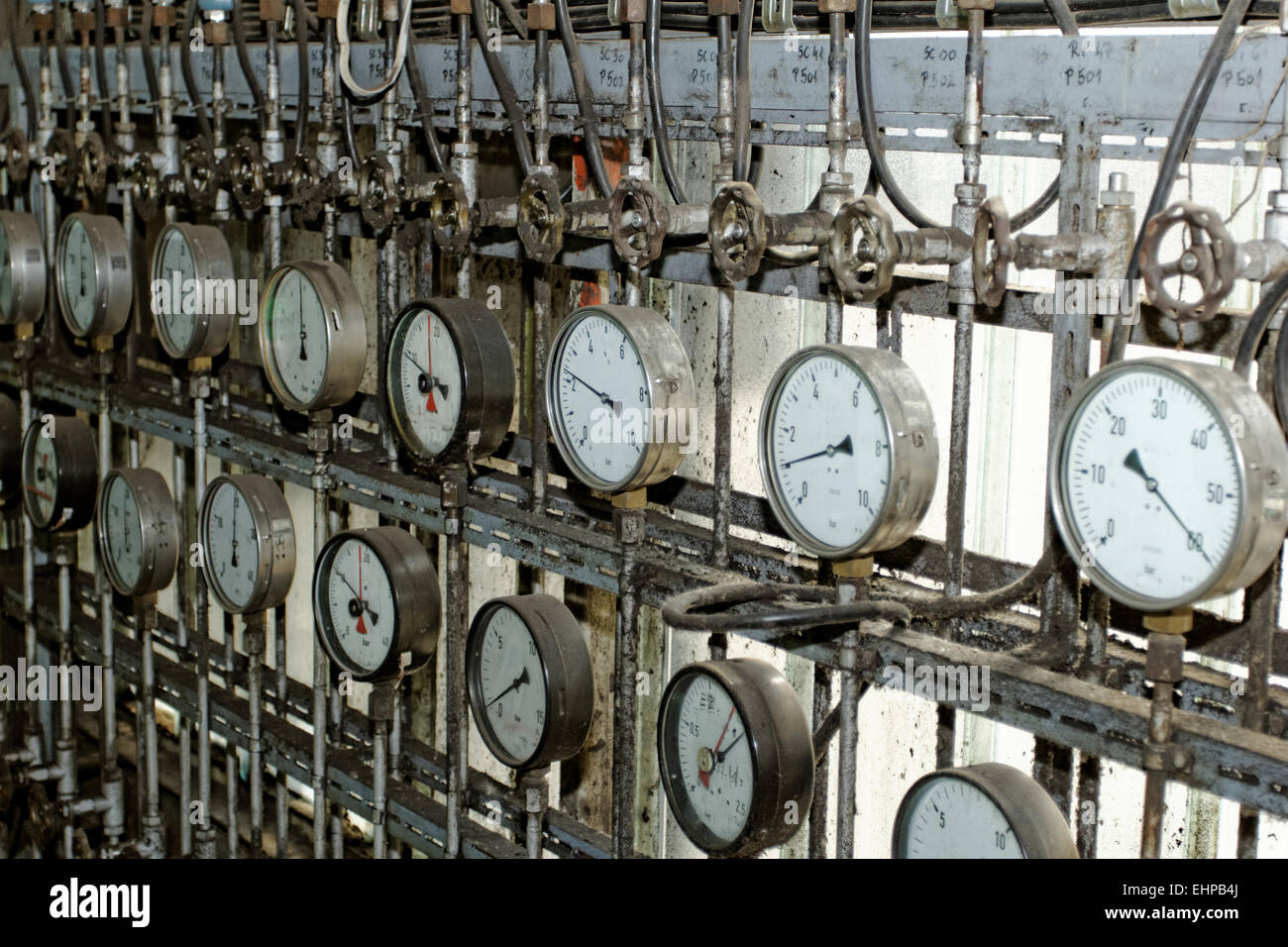 Steam supply pipes hi-res stock photography and images - Alamy