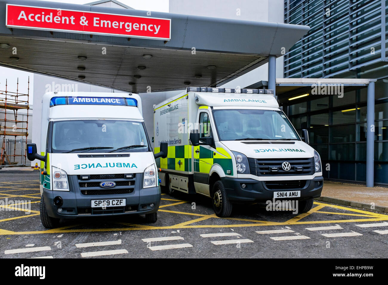 Scottish ambulance service hi-res stock photography and images - Alamy