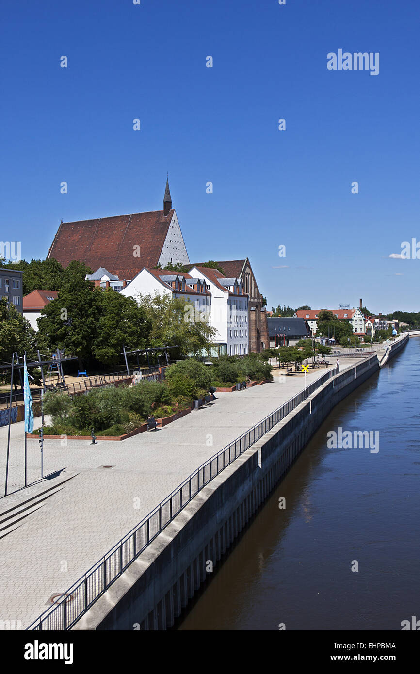 Frankfurt oder grenze hi-res stock photography and images - Alamy