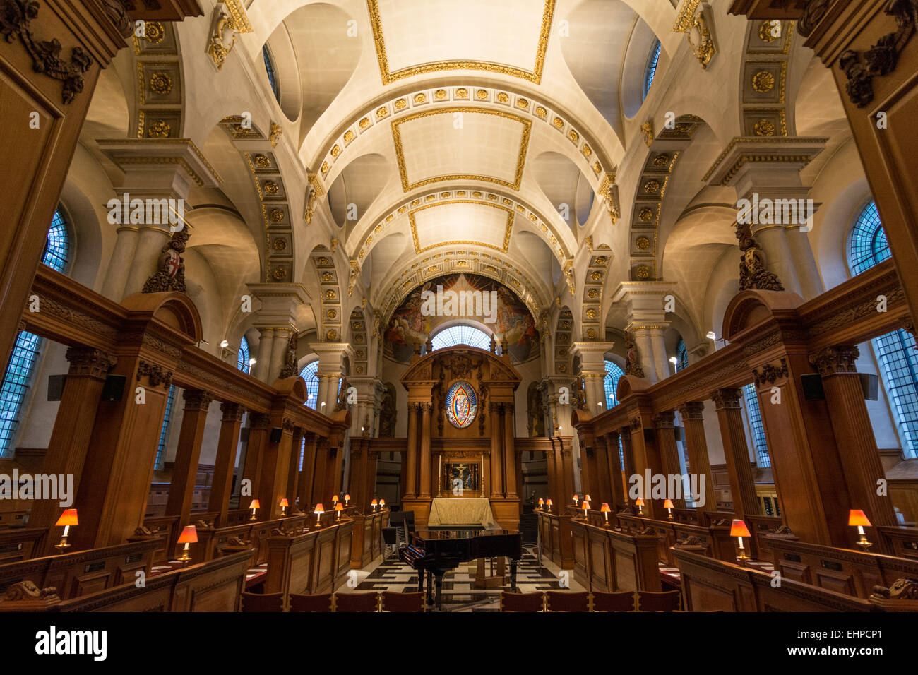 St bride's church fleet street london hi-res stock photography and ...