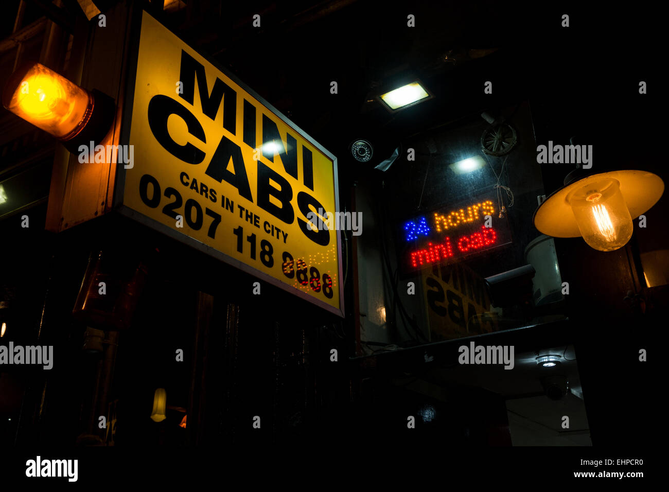 Minicab office hi-res stock photography and images - Alamy