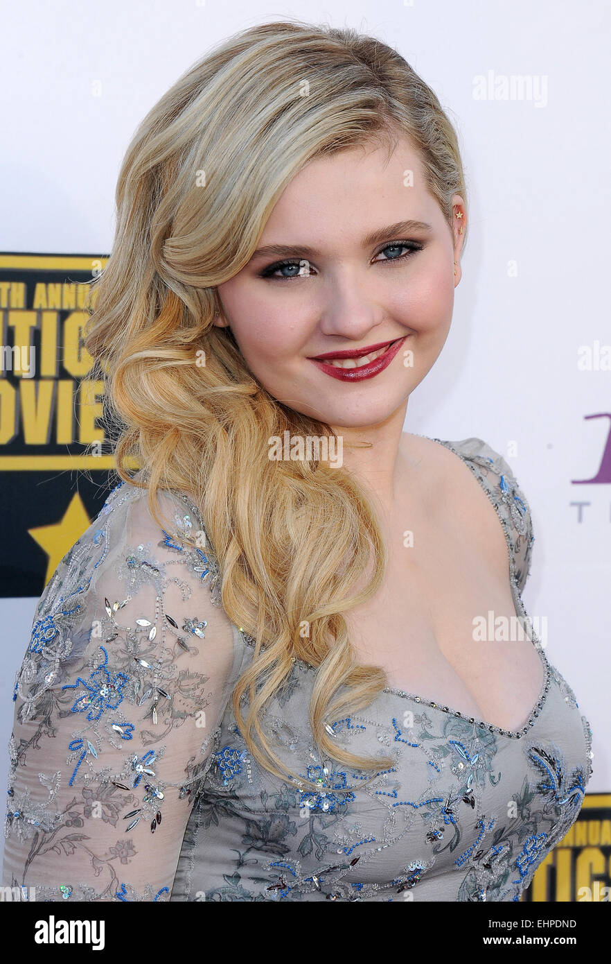 The 19th Annual Critics' Choice Movie Awards at the Barker Hangar on January 16, 2014 - Arrivals ...