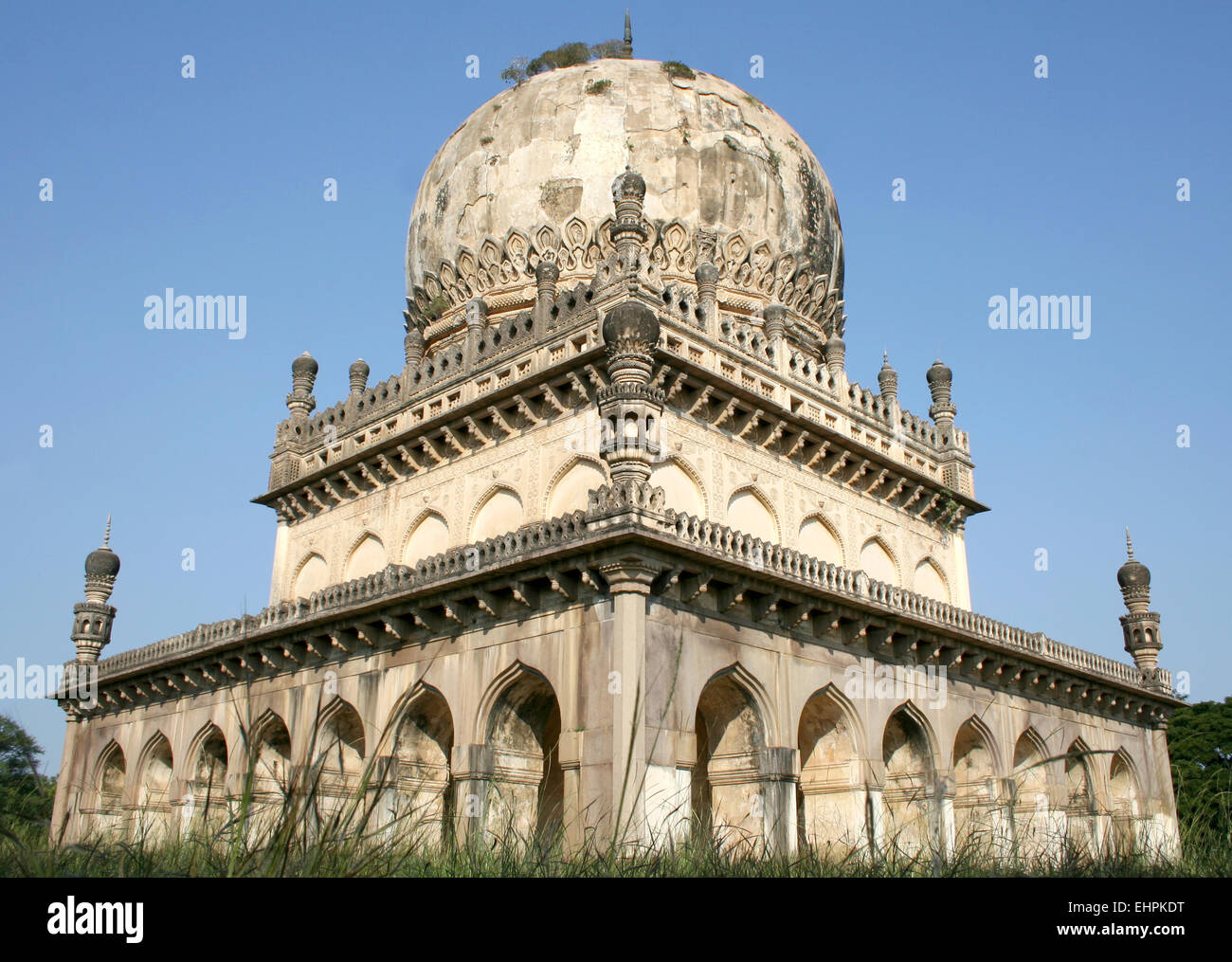 Tombs of qutb shahi dynasty hi-res stock photography and images - Alamy