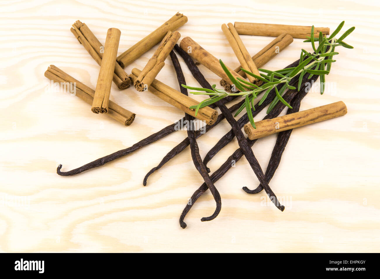 Vanilla cinnamon hi-res stock photography and images - Alamy