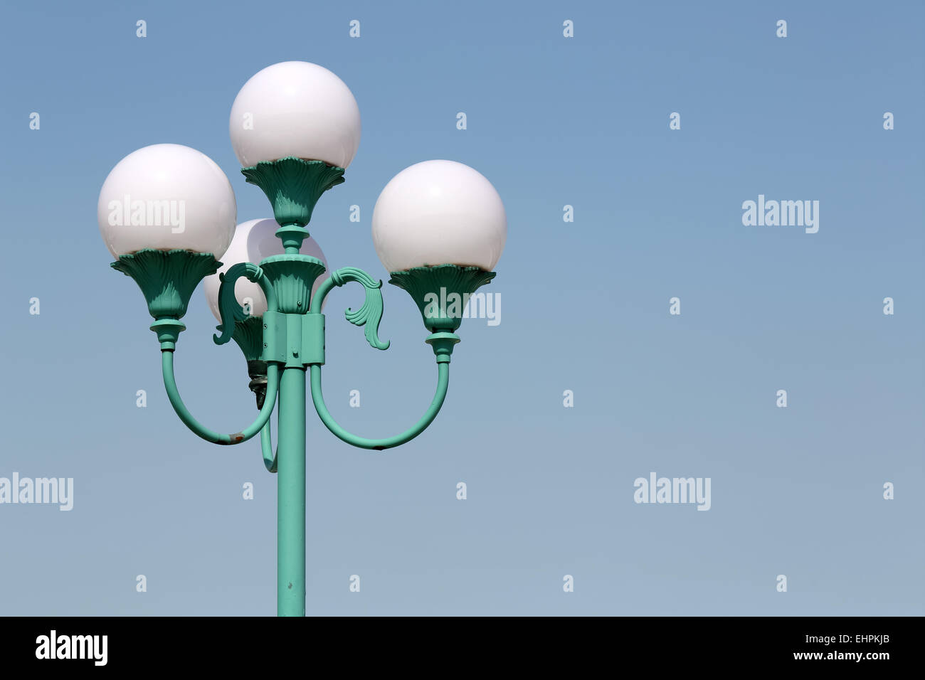 Lamp post street hi-res stock photography and images - Alamy