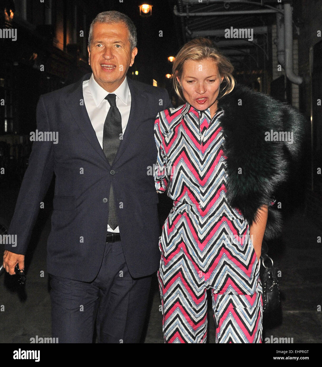 Kate moss mario testino hi-res stock photography and images - Alamy