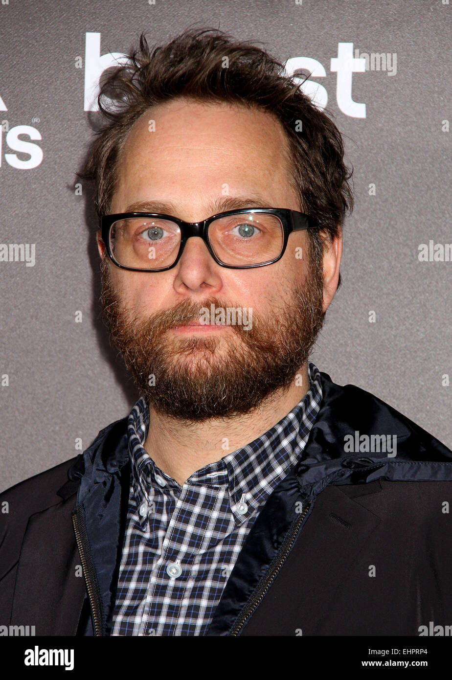 Robert schwentke the divergent series hi-res stock photography and ...