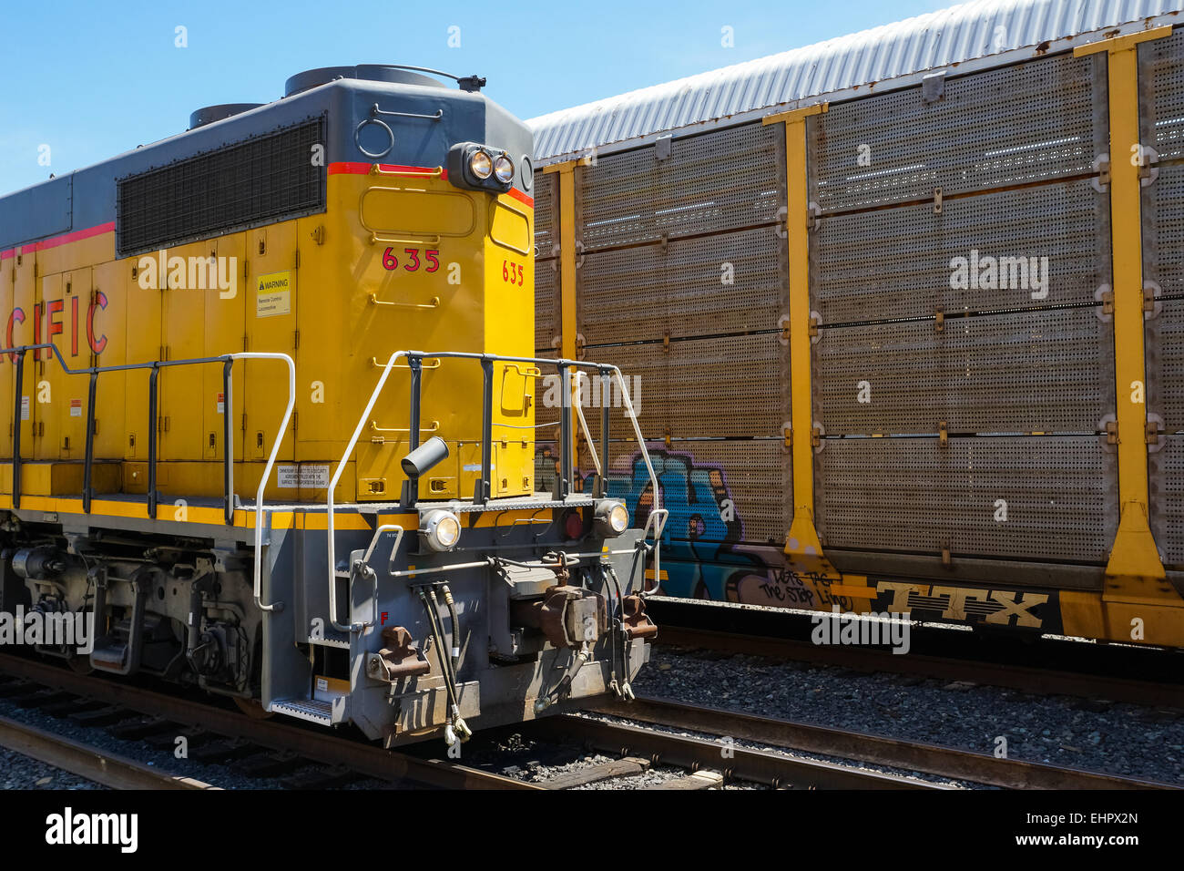Loading freight train hi-res stock photography and images - Alamy