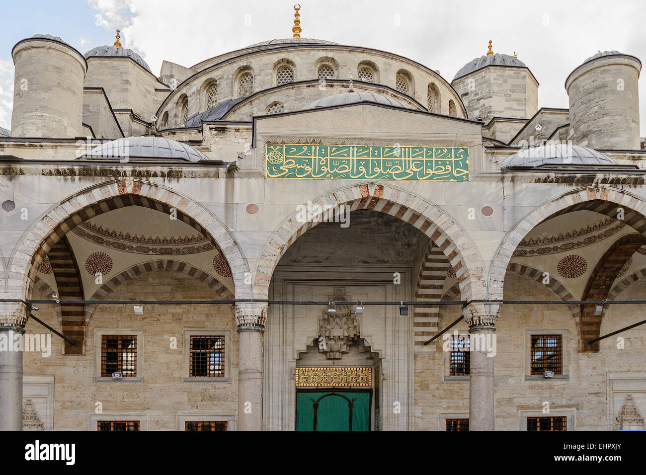 Blue mosque istanbul door hi-res stock photography and images - Alamy