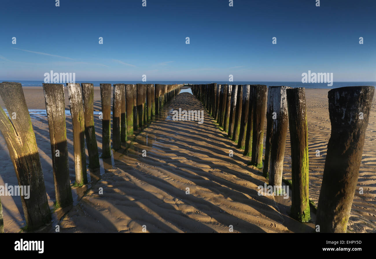 Wave breaker hi-res stock photography and images - Alamy