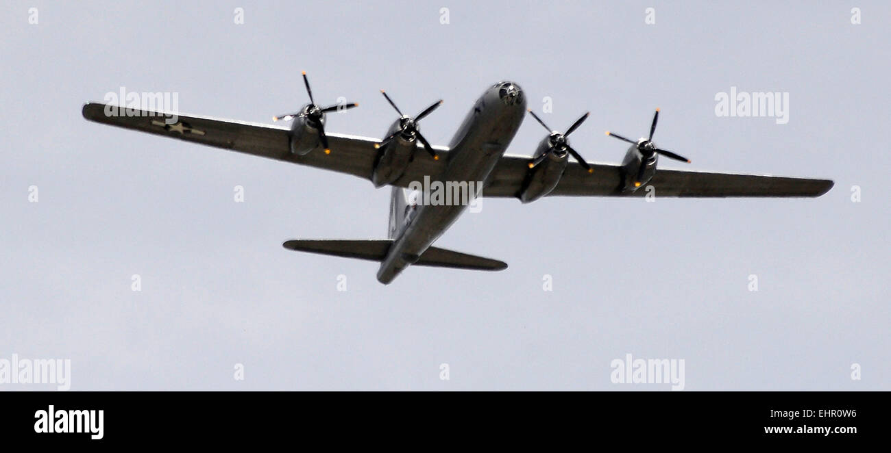 Van Nuys CA. 16th Mar, 2015. The only flying WWII Boeing B-29 ...