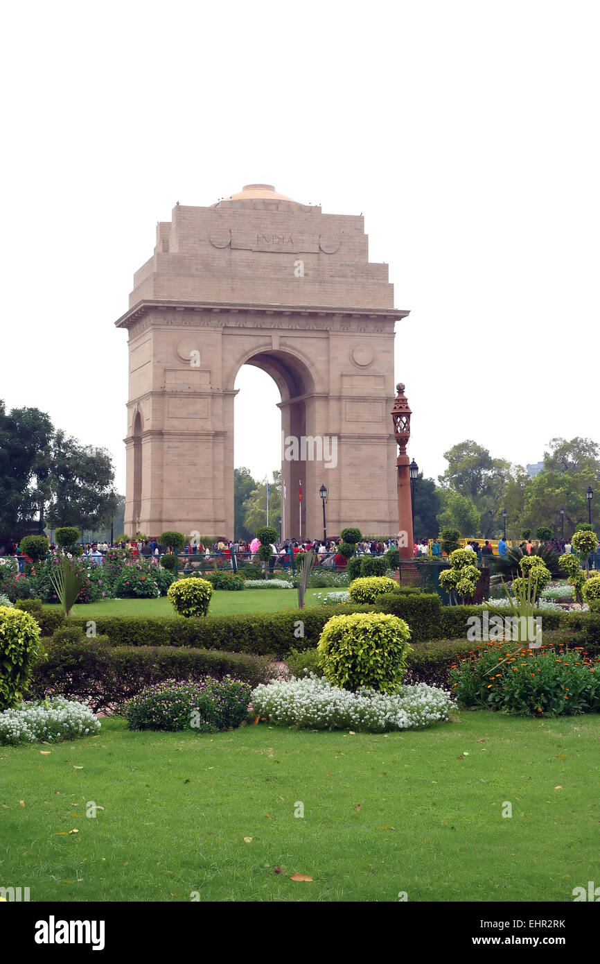 People are visiting historical Monumental victory gate at Raj-path road ...