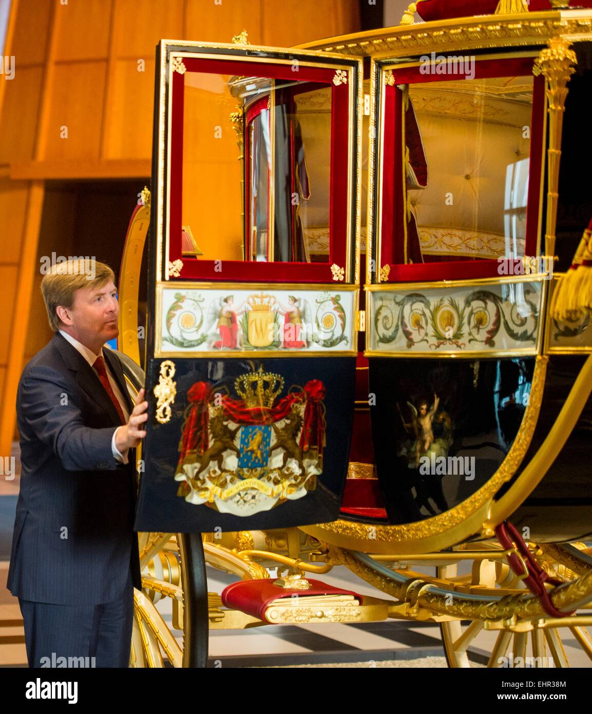 King Willem-Alexander of The Netherlands unveils the restored Glass ...