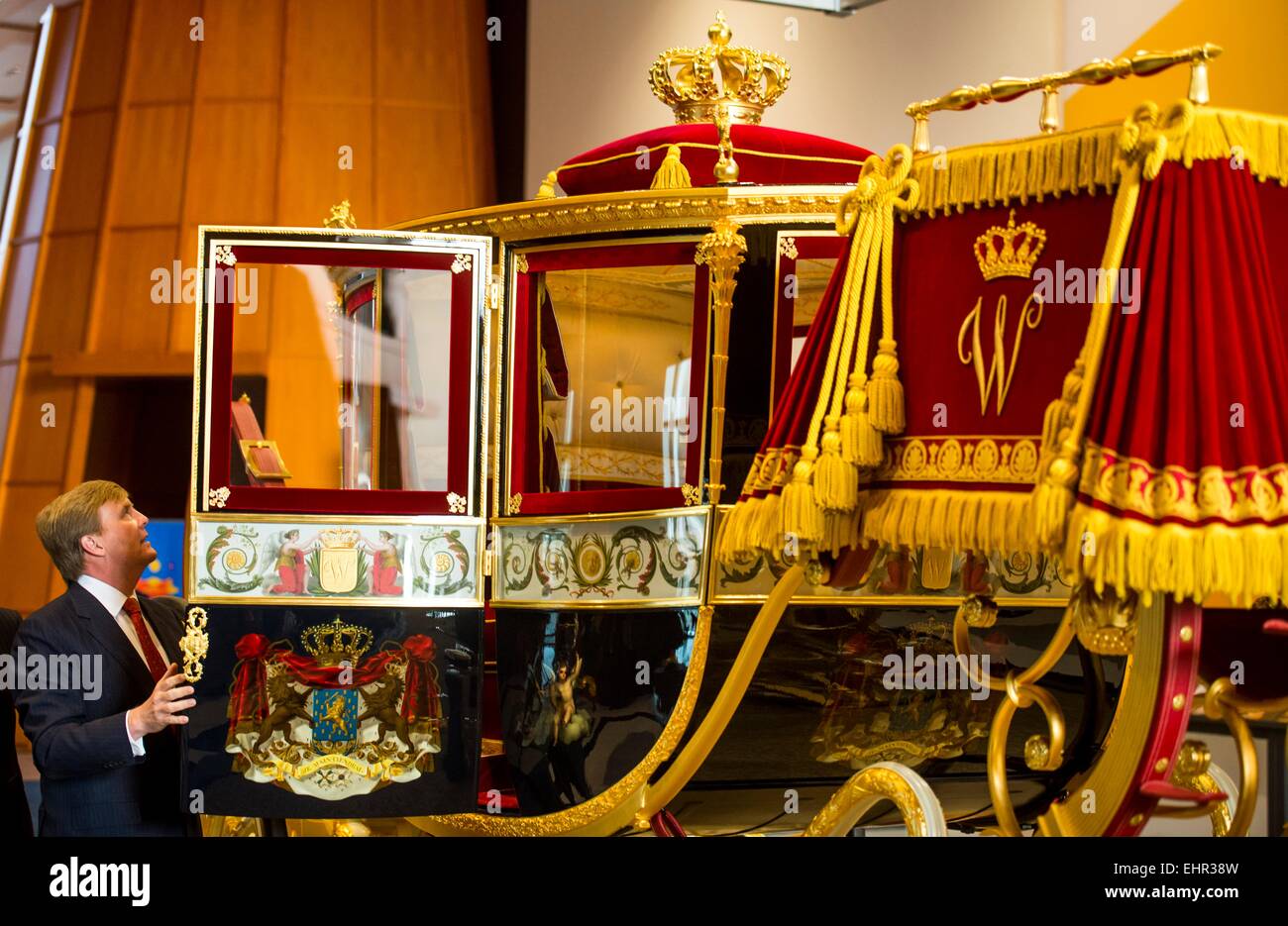 King Willem-Alexander of The Netherlands unveils the restored Glass ...