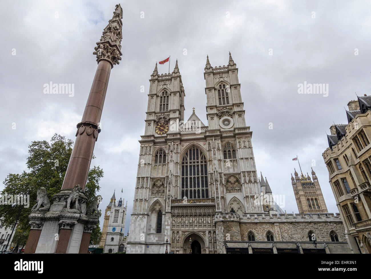 Outside Westminster Abbey Stock Photo - Alamy
