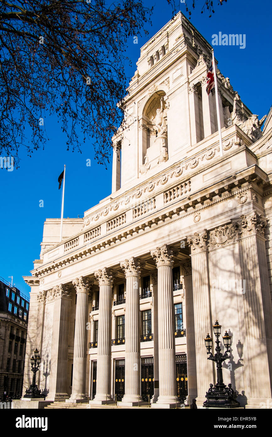 Ten Trinity Square - City of London Stock Photo - Alamy