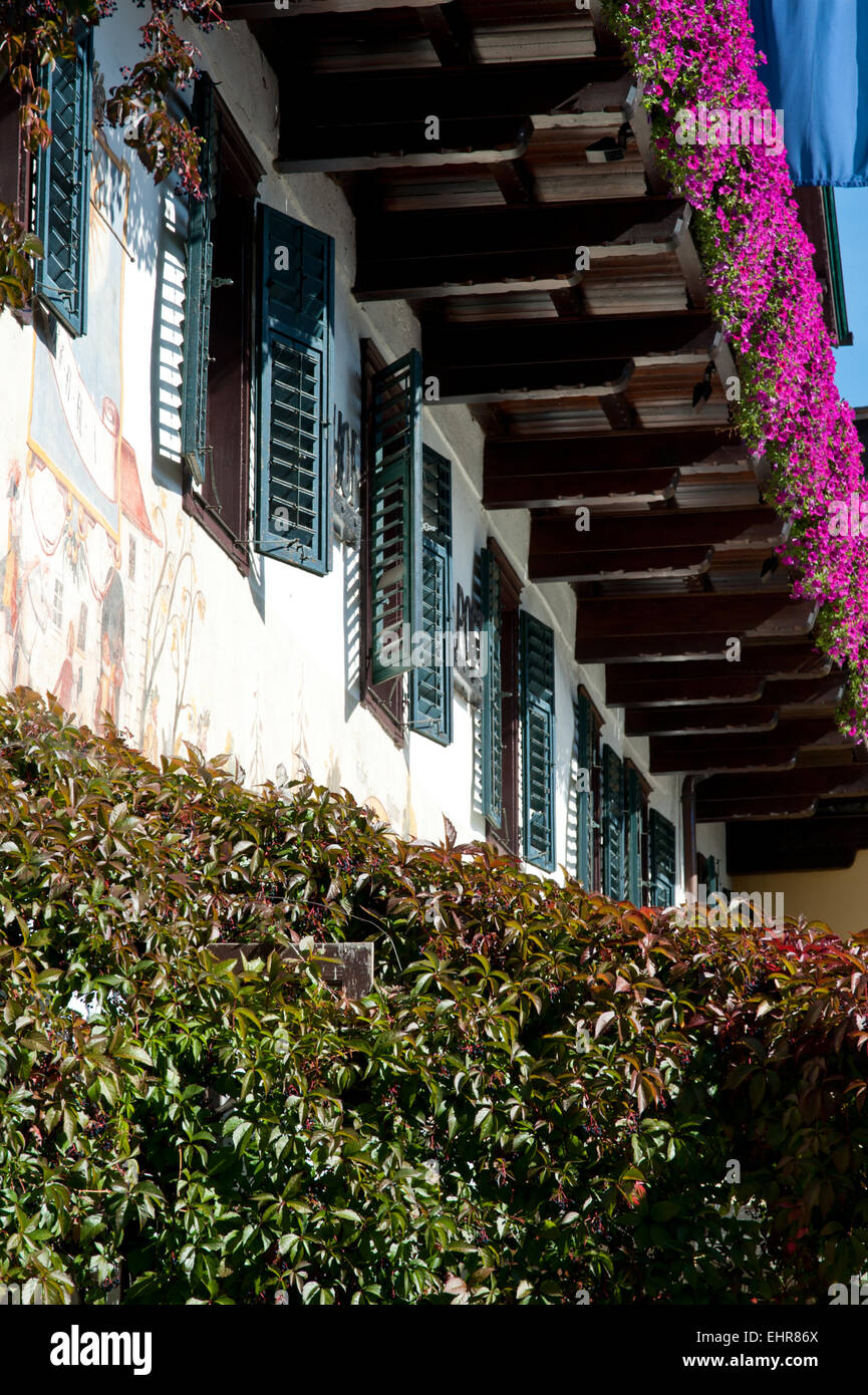 Gasthof in St. Gilgen, Wolfgangsee, Salzkammergut, Austria Stock Photo ...