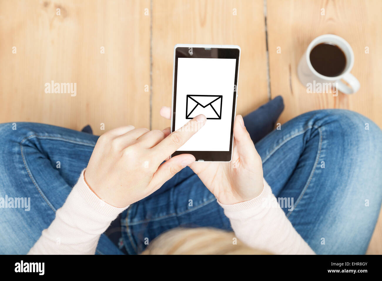 Receiving and sending hi-res stock photography and images - Alamy