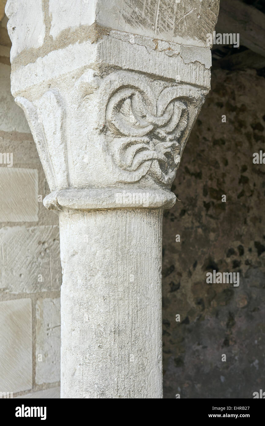 Stone pillar medieval hi-res stock photography and images - Alamy