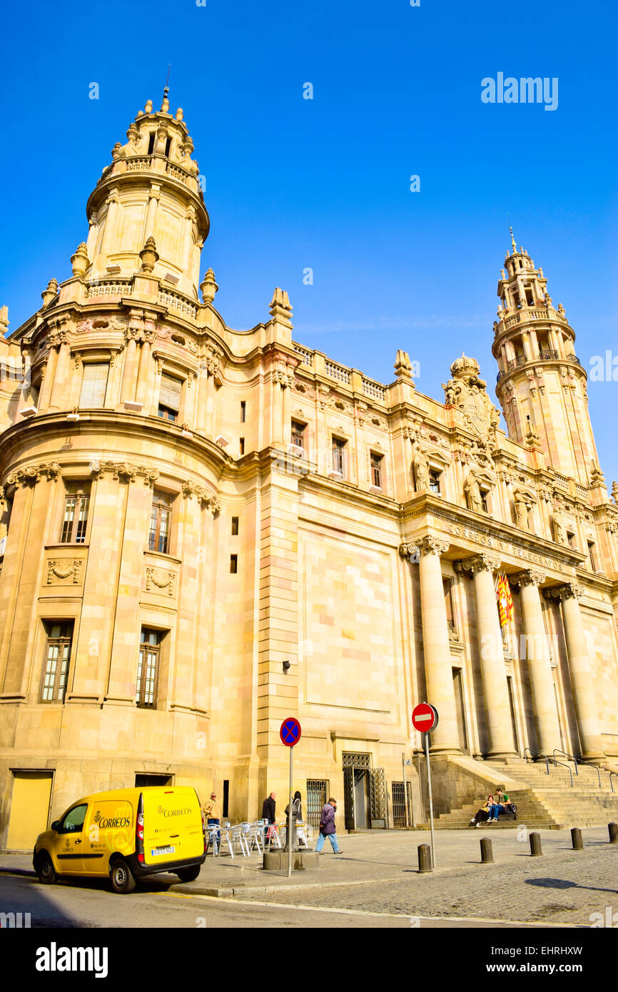 Correos y telegrafos barcelona hi-res stock photography and images - Alamy