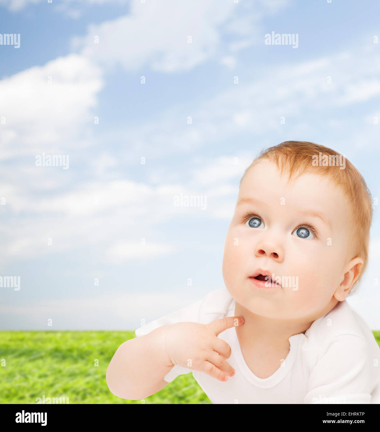 Curious child grass hi-res stock photography and images - Alamy