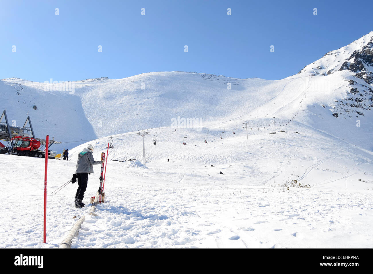 Ski lift path hi-res stock photography and images - Alamy