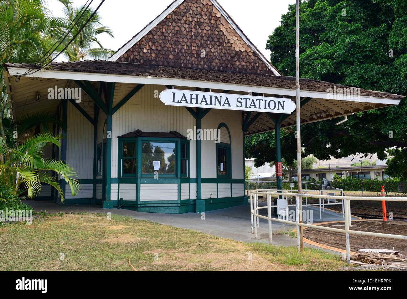 Lahaina sugar cane train maui hi-res stock photography and images - Alamy