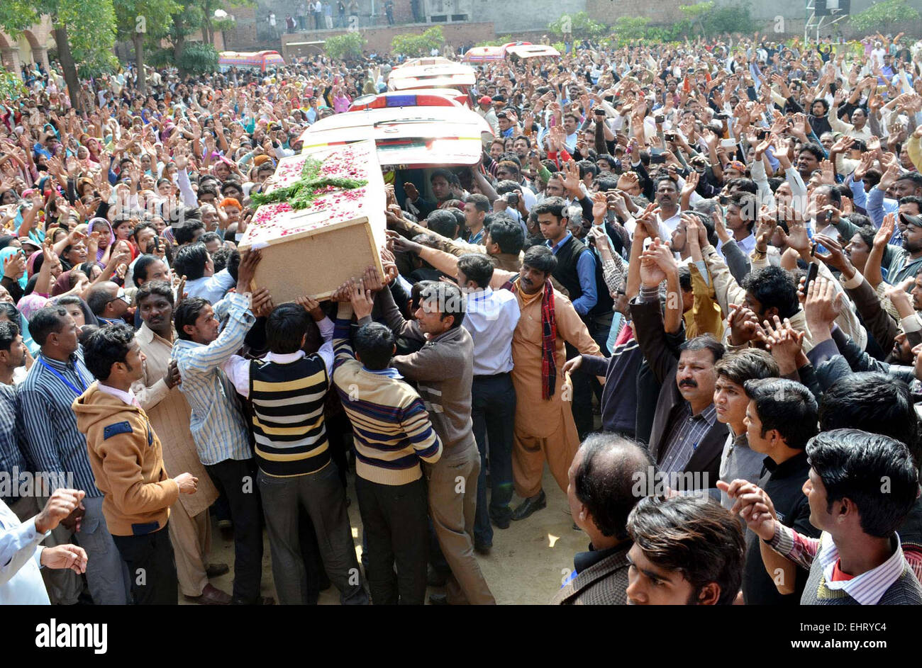 Christian funeral rituals hi-res stock photography and images - Alamy